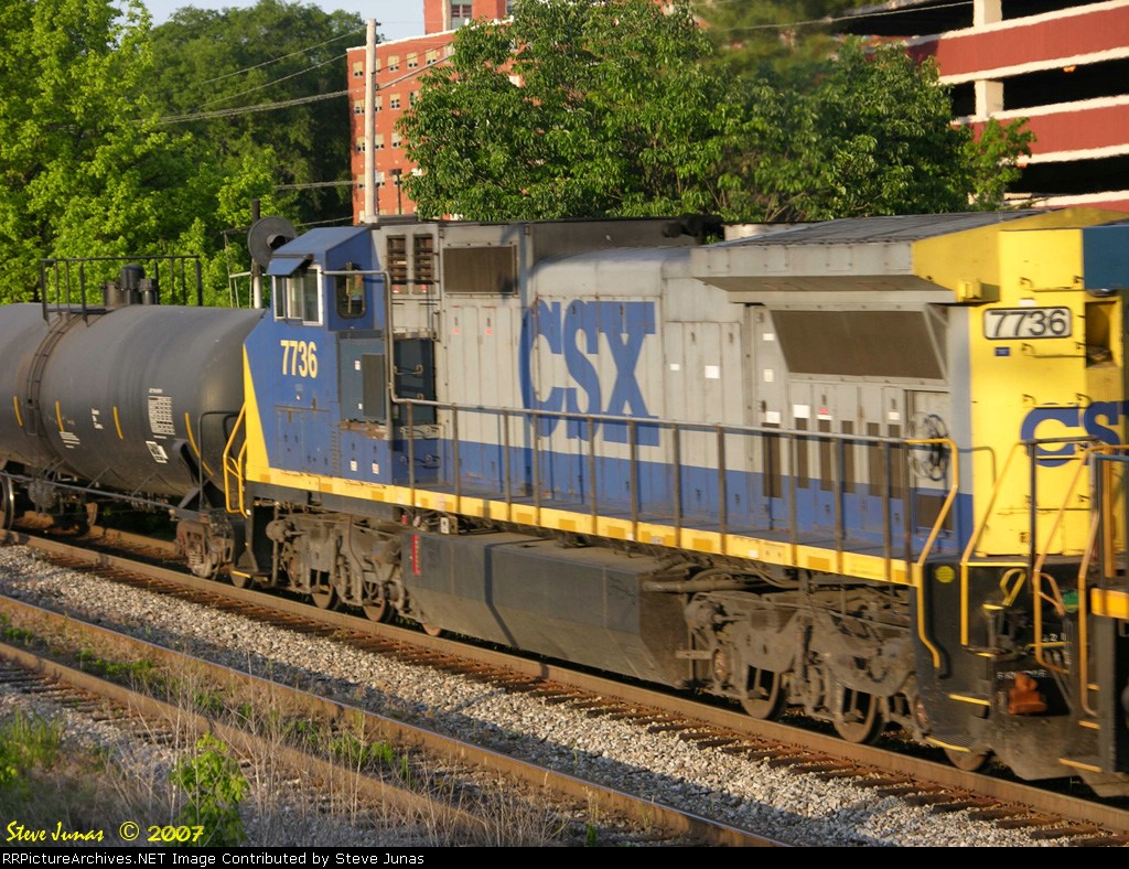 CSX 7736 Q525